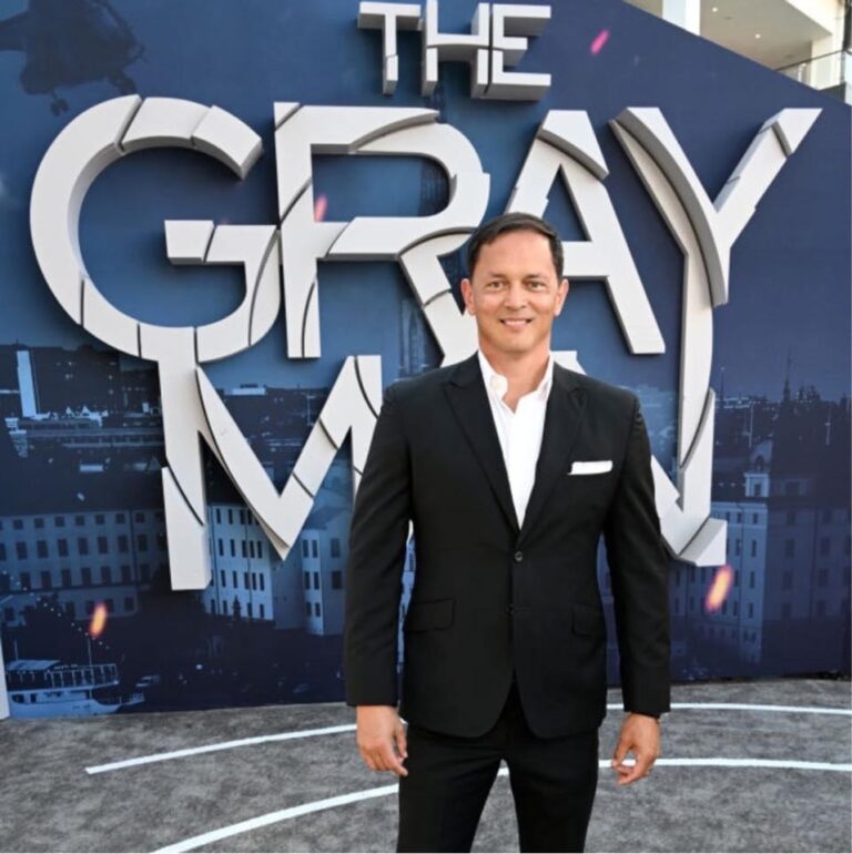 About Mark – Mark Greaney